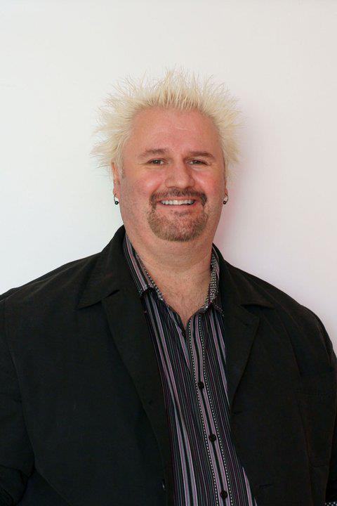 Stand-Up Comedian & Mentalist Perry James Is Perfect for Your Event